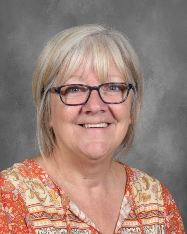 Nancy Ladzinski – Canterbury Public Schools